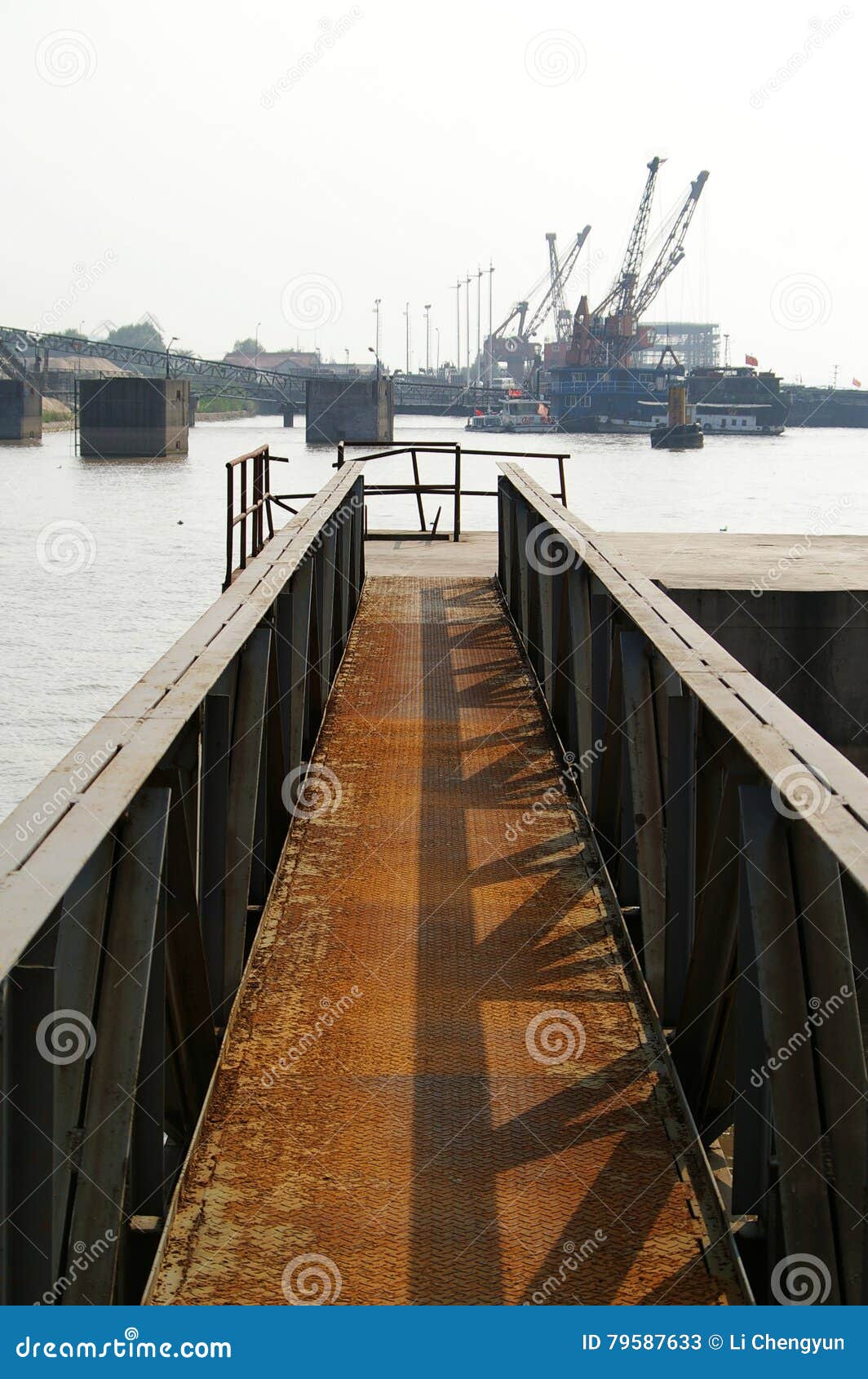 Wharf Loading Royalty-Free Stock Image | CartoonDealer.com #17381278