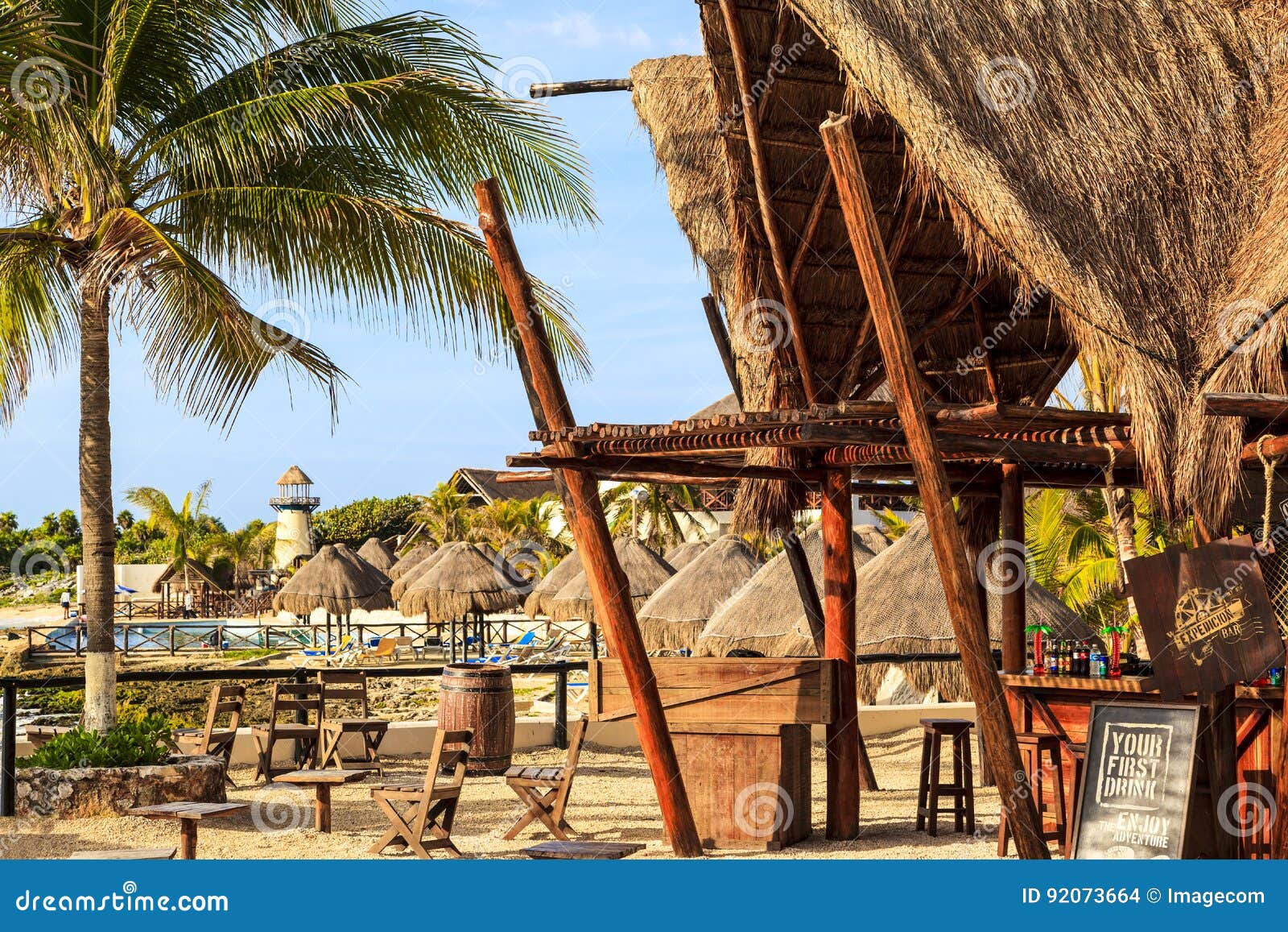 Terminale Della Nave Da Crociera Di Costa Maya Immagine Stock ...