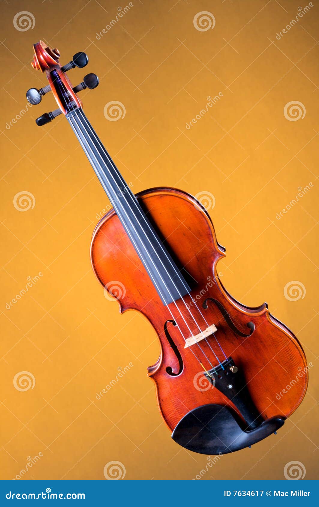 Terminez Le Violon D'alto D'or Image stock - Image du musical, jaune ...