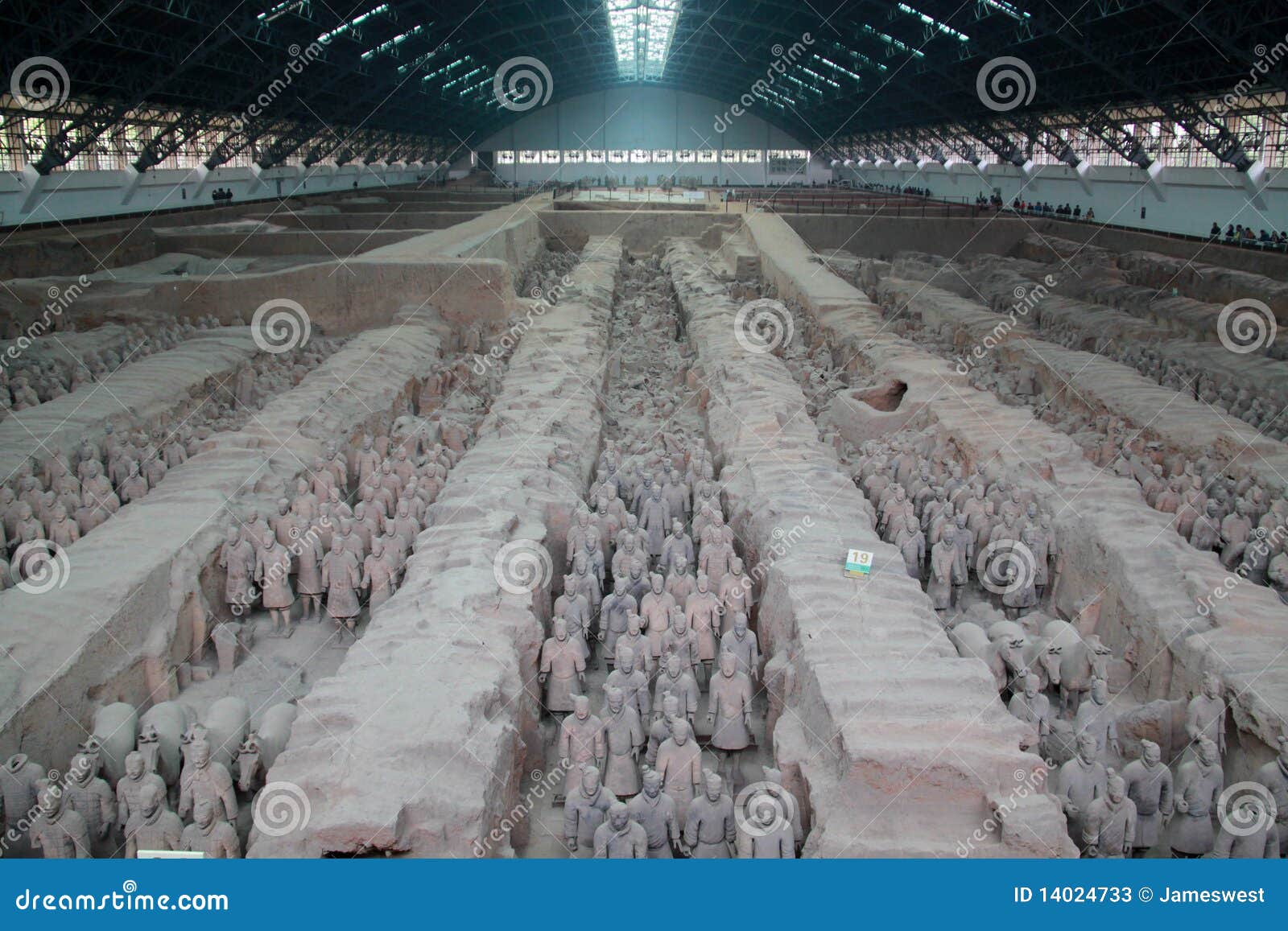 Terracotta army editorial stock photo. Image of antique - 14024733
