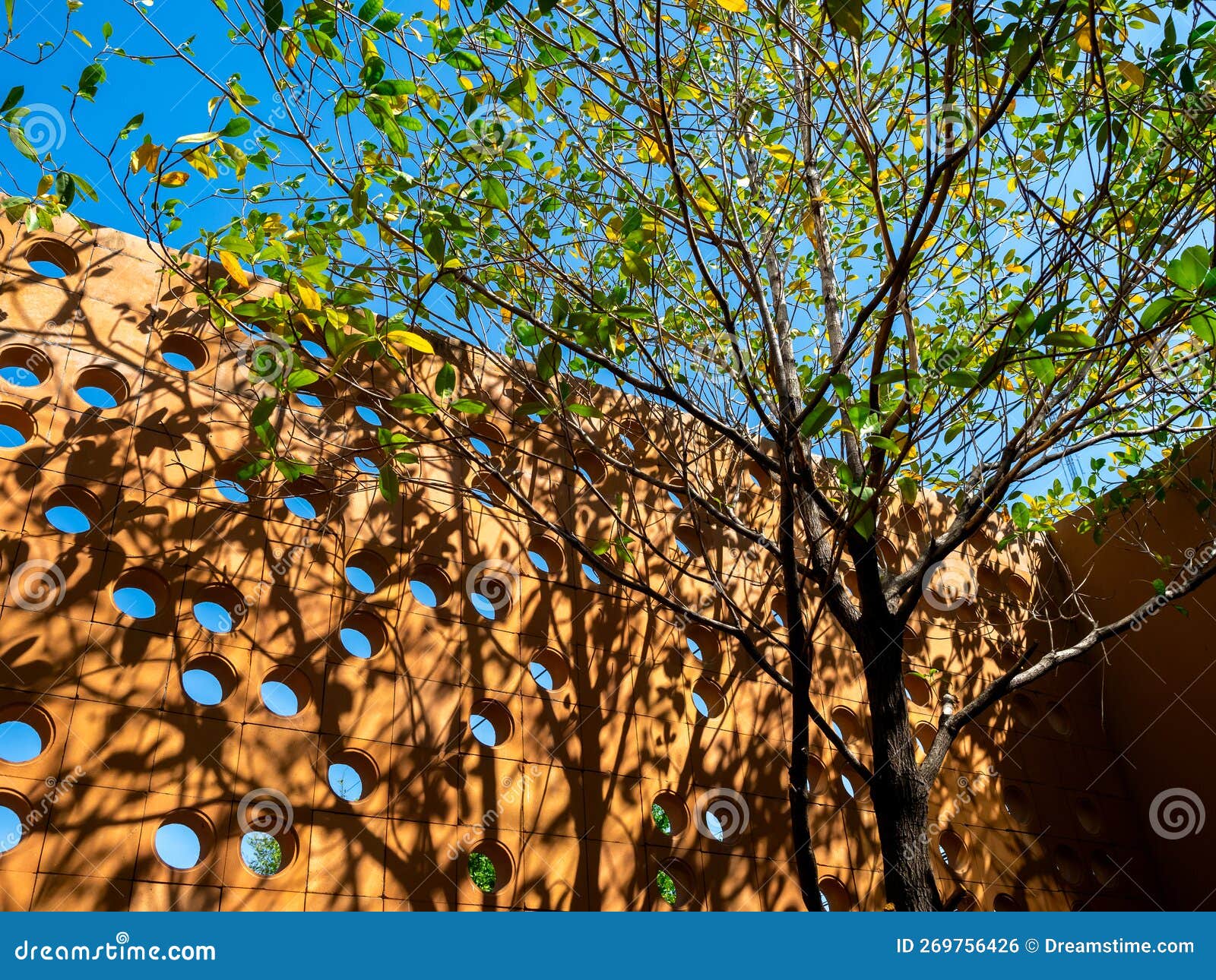 Terracotta Ventilation Circular Brick Block Wall with Circle Space ...
