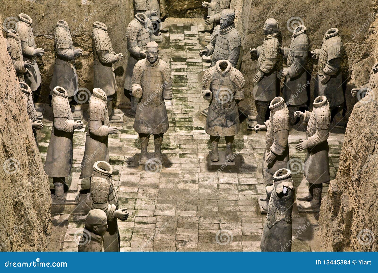 Terracotta Warriors editorial stock image. Image of statue - 13445384