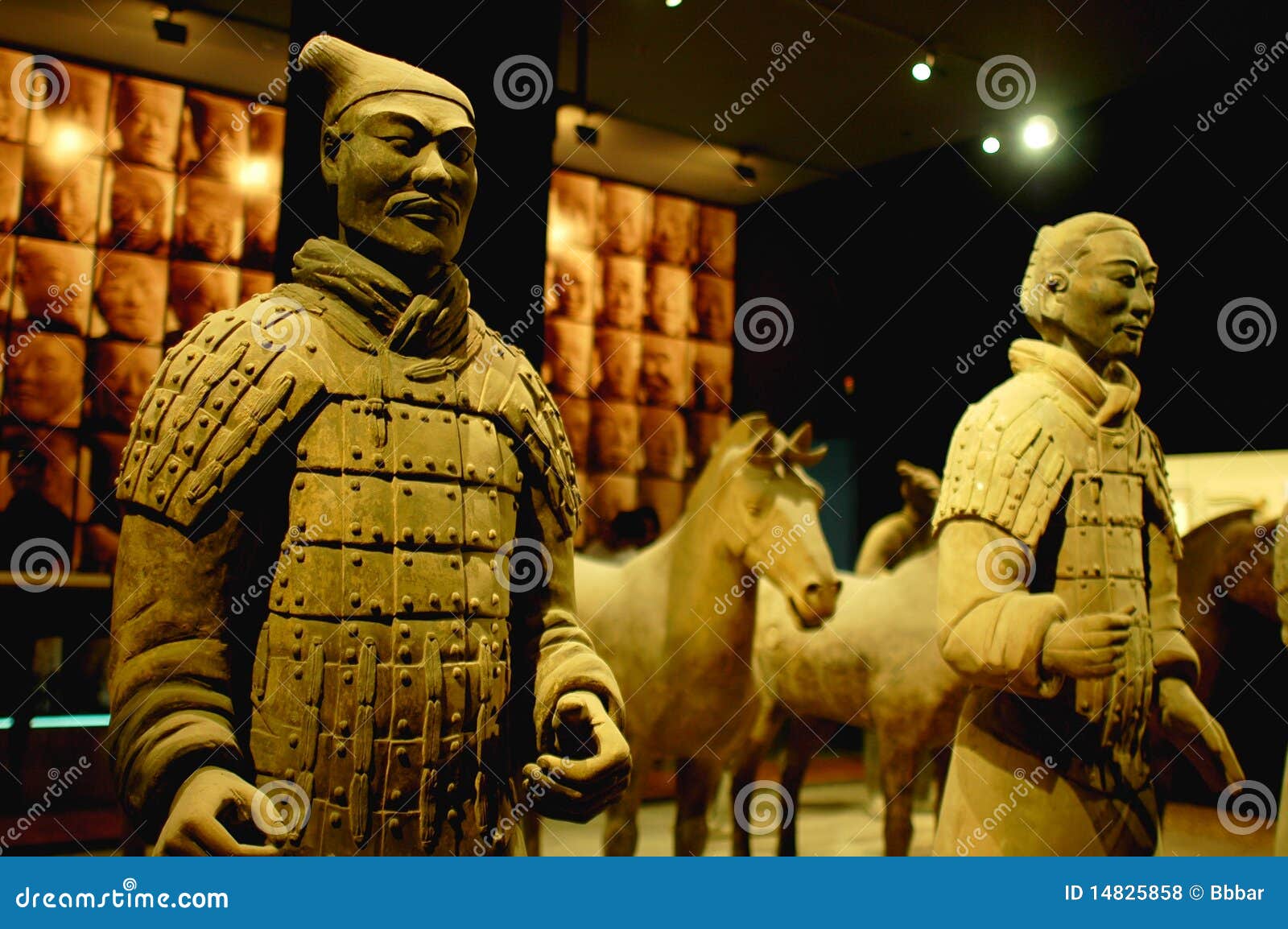 Terracotta Warriors, Emperor Qin Shihuang, Ancient Statues, Generals ...