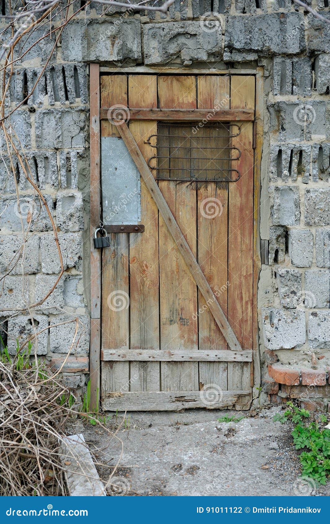 Terrible Old Door in an Abandoned House Stock Photo - Image of dirty ...