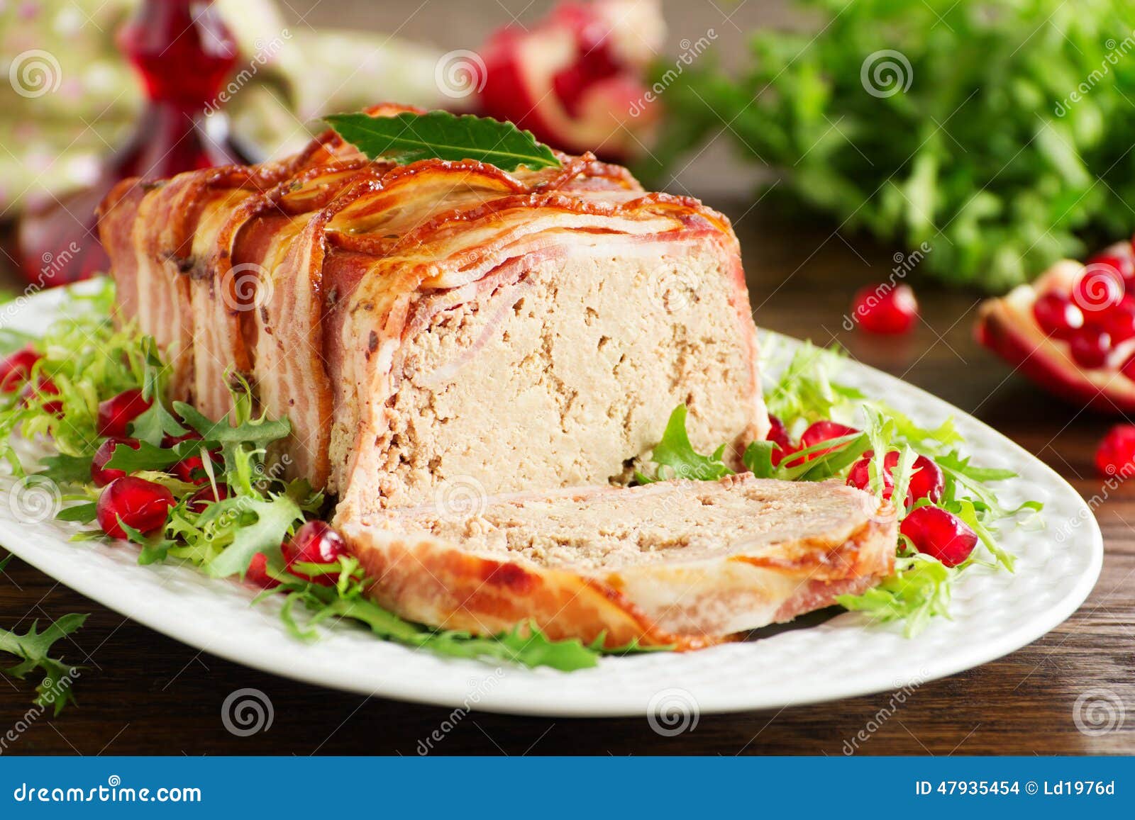 Terrina di carne fotografia stock. Immagine di squisito - 47935454