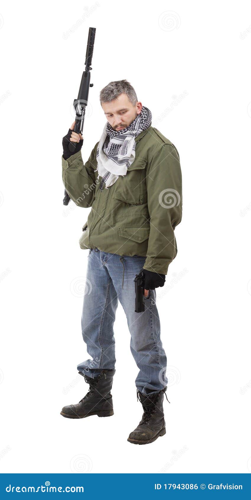 Terroriste avec l'arme photo stock. Image du masculin - 17943086