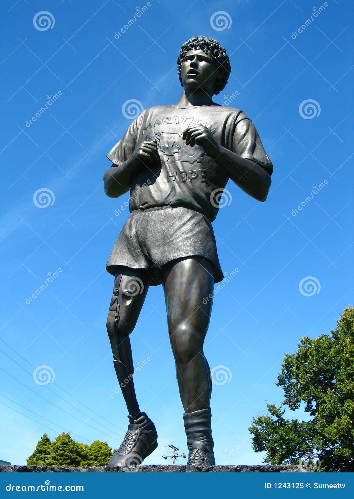 Photos Of Terry Fox Statue at Elisa Champagne blog