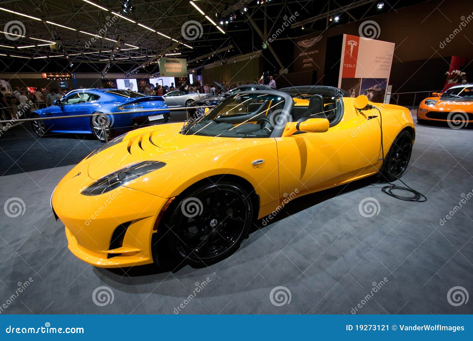 Tesla Roadster Sport editorial photo. Image of drive - 19273121