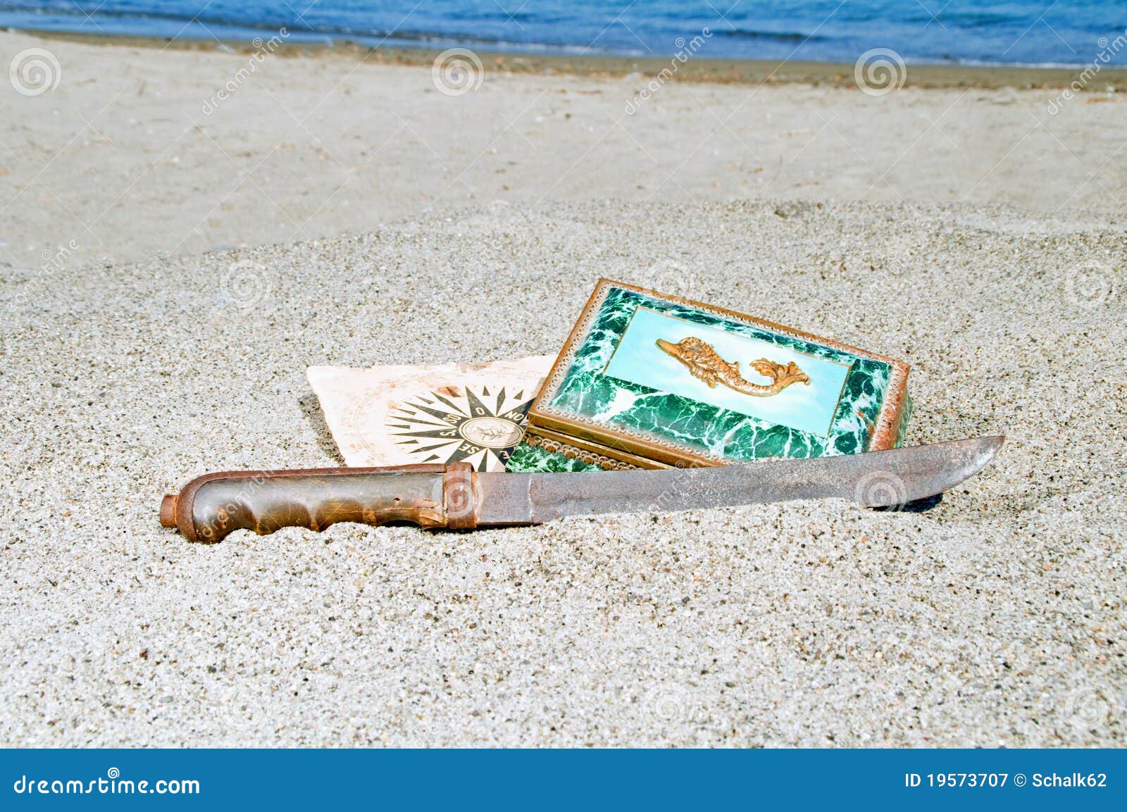 Tesoro del pirata imagen de archivo. Imagen de agua, tesoro - 19573707