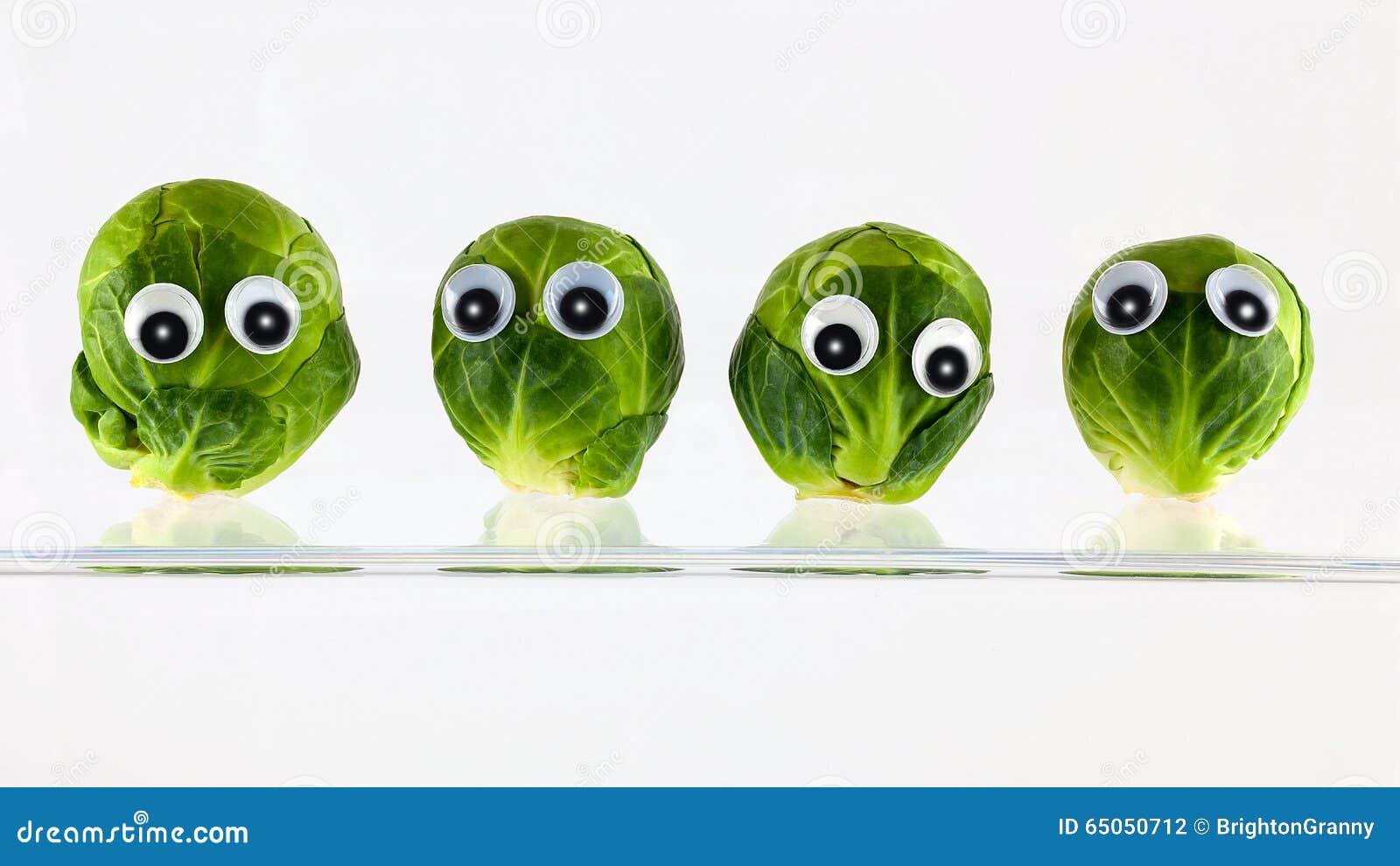 Teste Del Cavoletto Di Bruxelles Fotografia Stock - Immagine di crudo ...