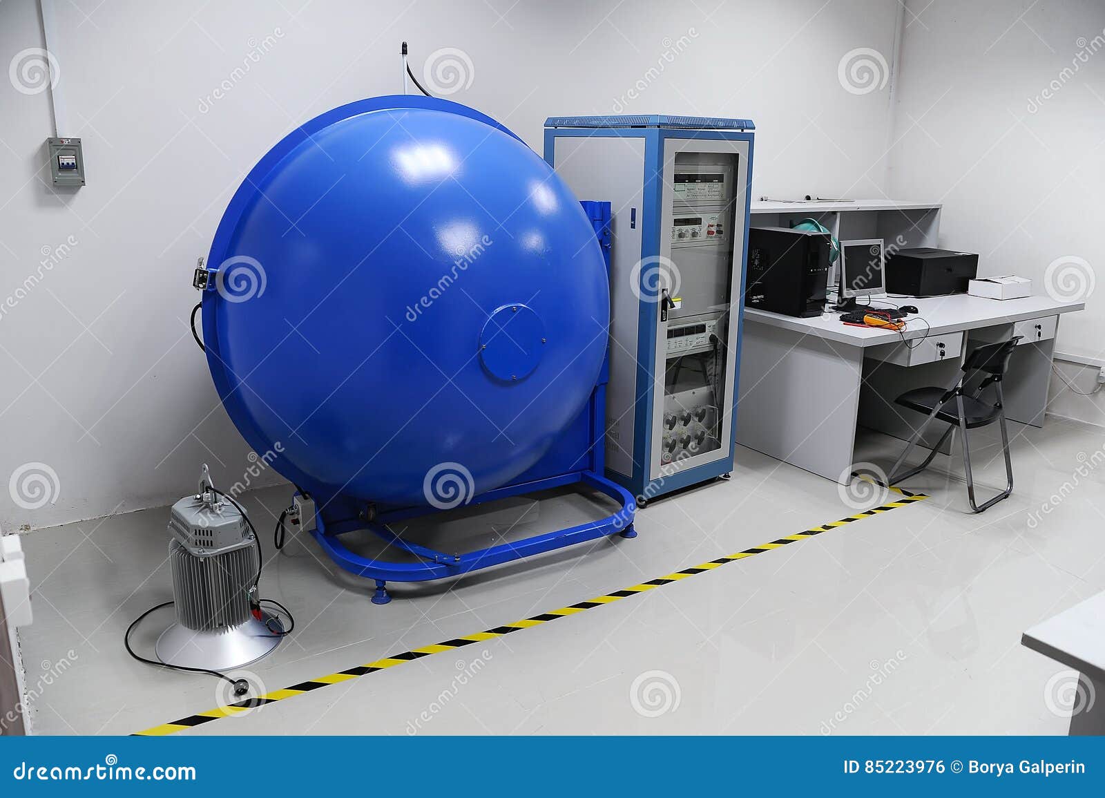 Testing room stock photo. Image of research, mechanical - 85223976