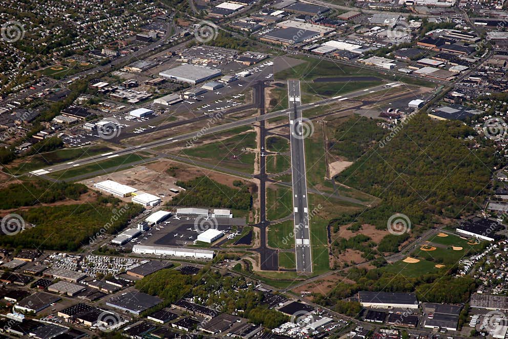 Teterboro Airport stock image. Image of aircrash, transportation - 2413727