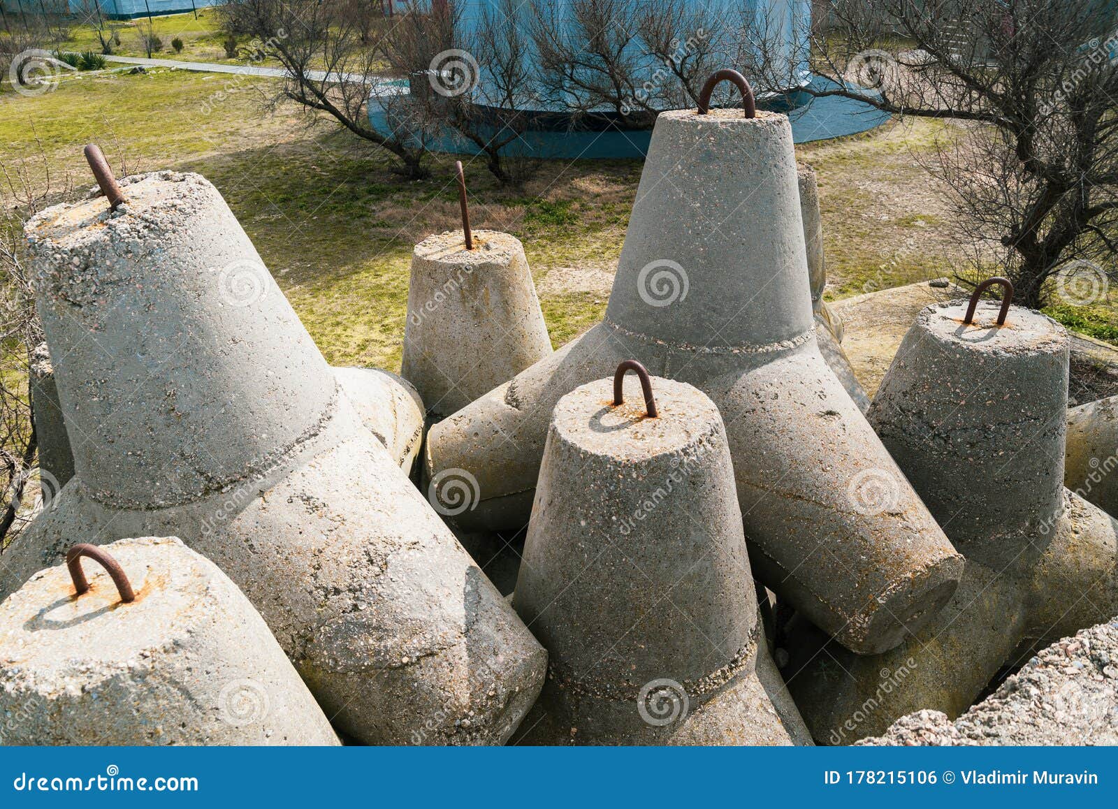 Tetrapods on the Coast of the Sea Stock Photo - Image of ocean, nature ...