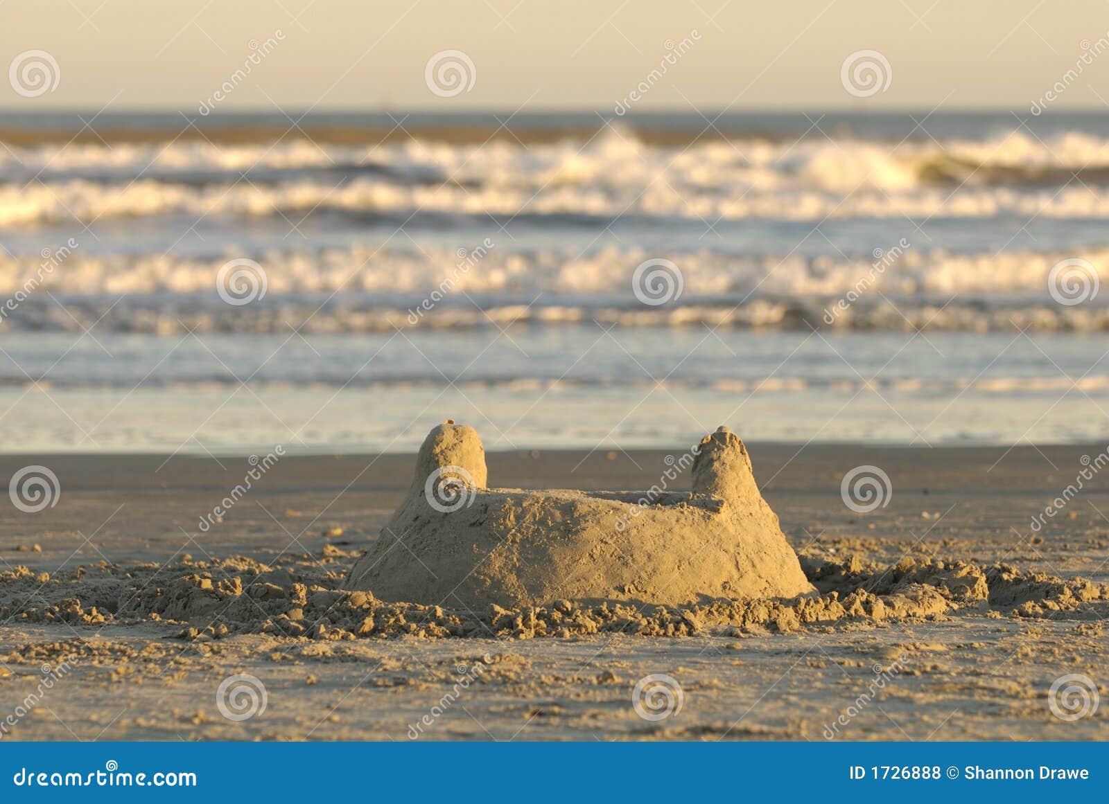 Texas Gulf Coast Sand Castle Stock Photo - Image of water, sunset: 1726888