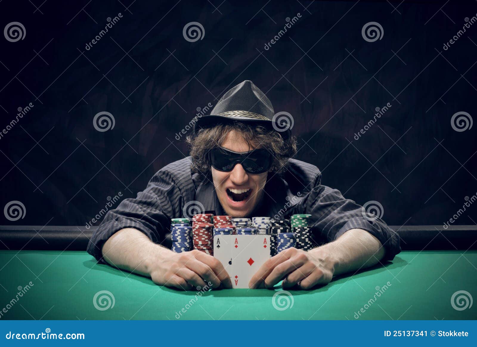 Texas Hold Em Poker: the Winner Stock Image - Image of winner, games ...