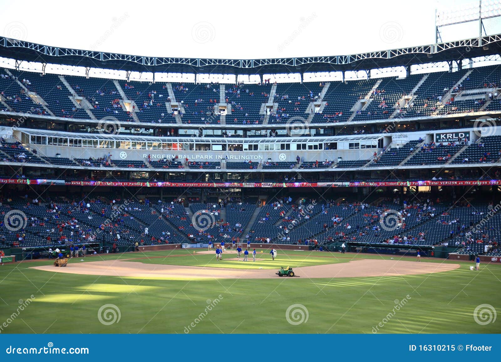 Texas Rangers Ballpark in Arlington Editorial Image - Image of lights ...