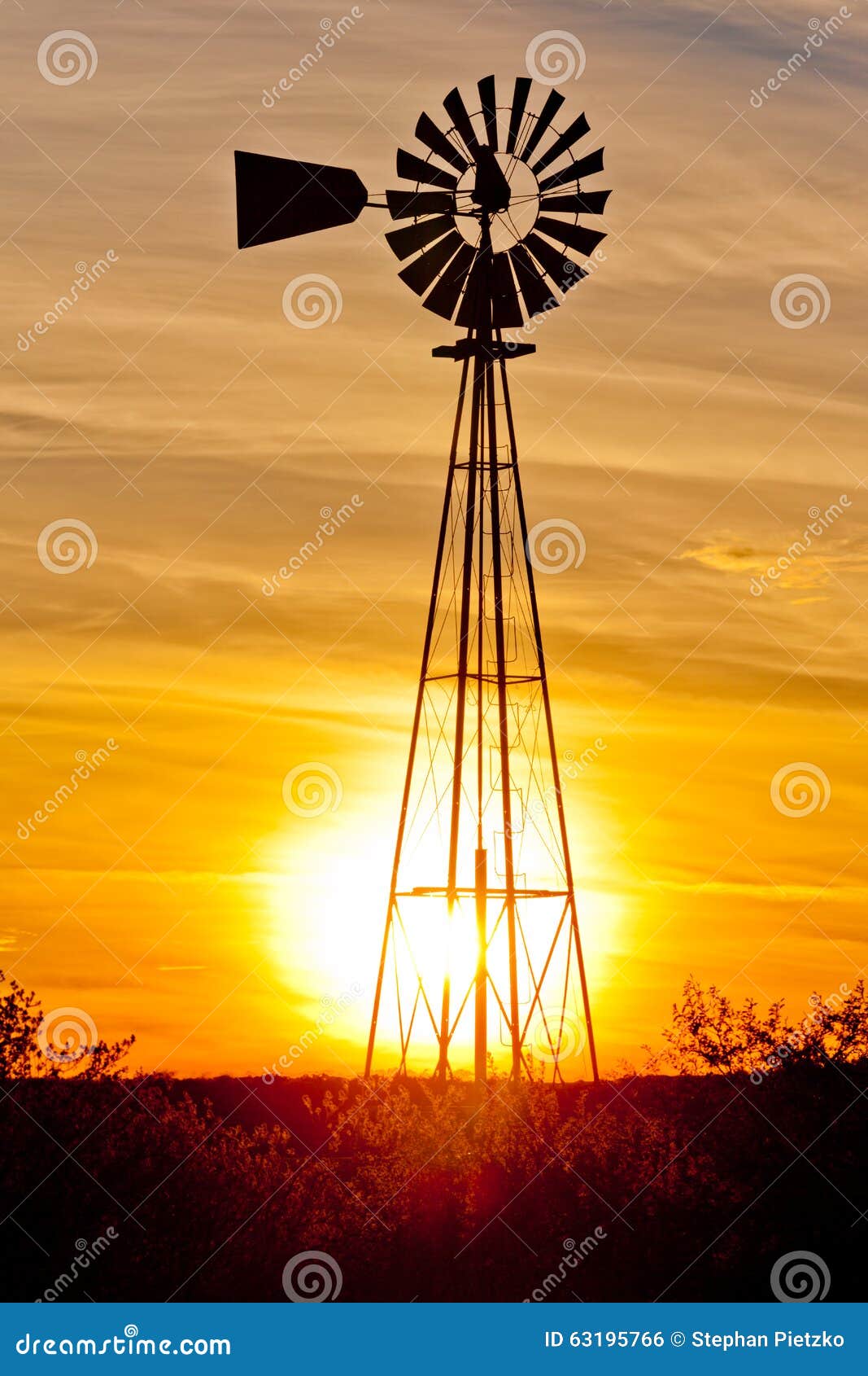Texas wind pump sunset stock photo. Image of wind, history - 63195766