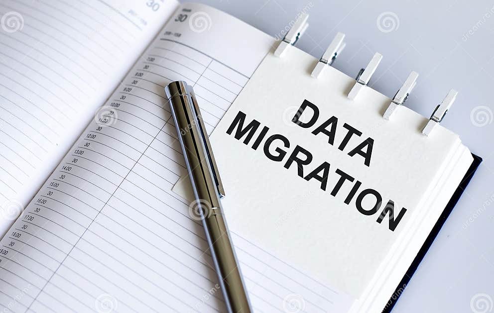 Text DATA MIGRATION on the Short Note Texture Background with Pen ...