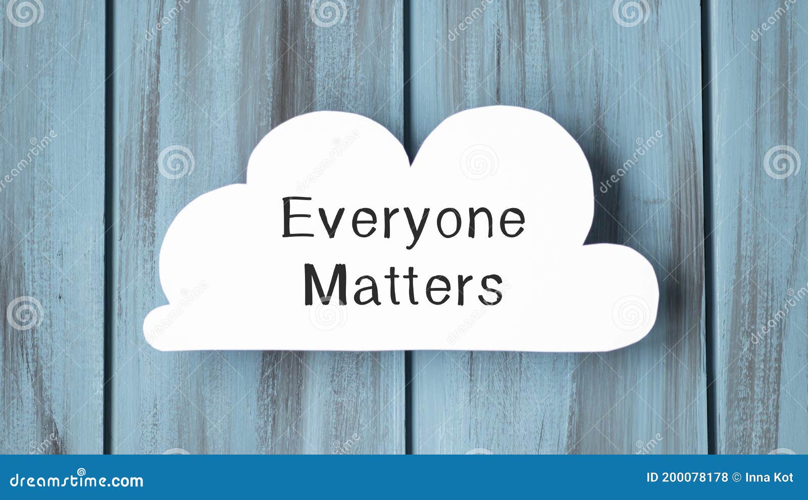 Text Everyone Matters on the Short Note Texture Stock Photo - Image of ...