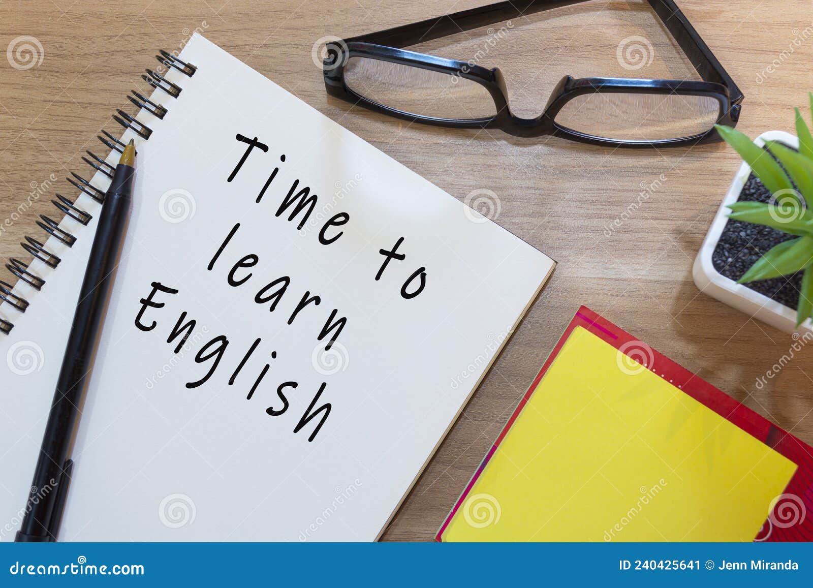 Text on Notepad - Time To Learn English. Learning Concept Stock Image ...