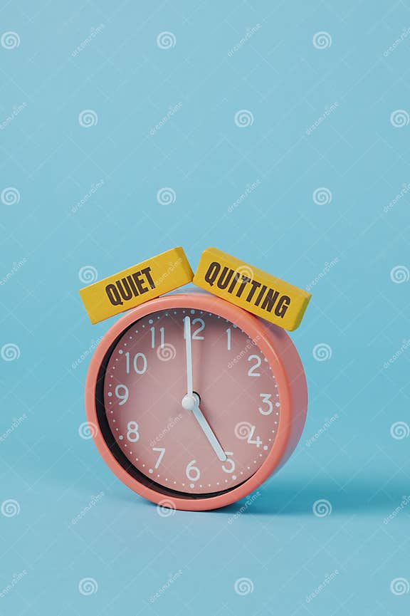Text Quiet Quitting and Pink Clock Stock Photo - Image of quitting ...