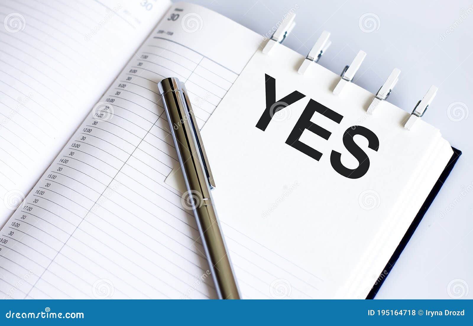 Text YES on the Short Note Texture Background with Pen Stock Photo ...
