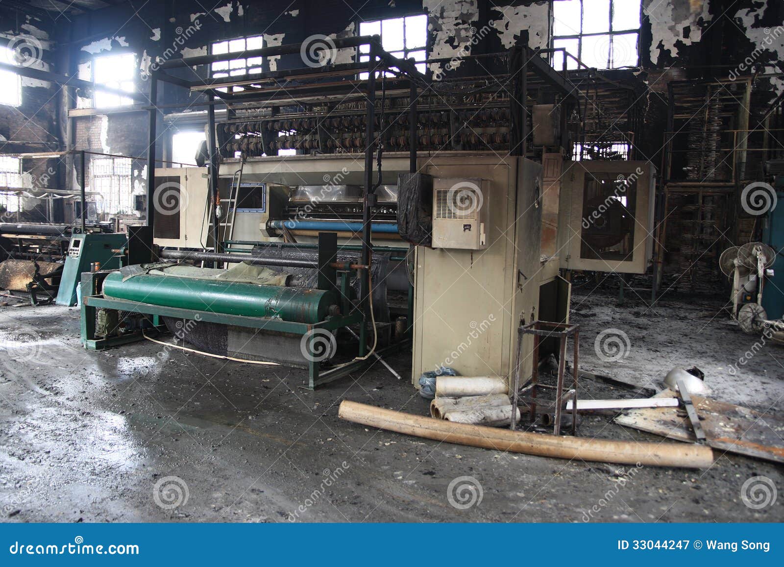 Textile mill fire scene stock image. Image of event, fighting - 33044247