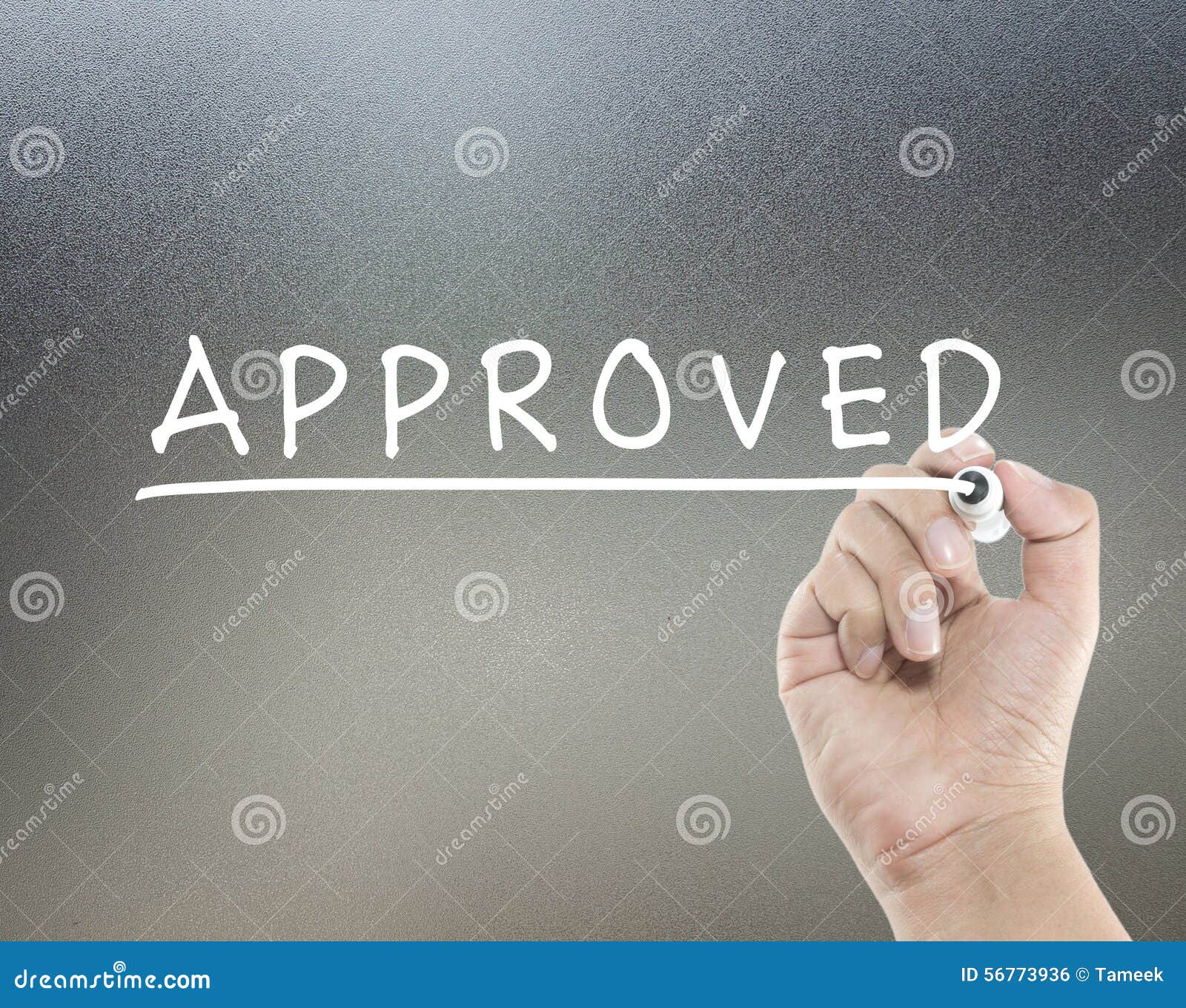 Texto Aprovado Na Placa De Vidro Foto de Stock - Imagem de mensagem ...