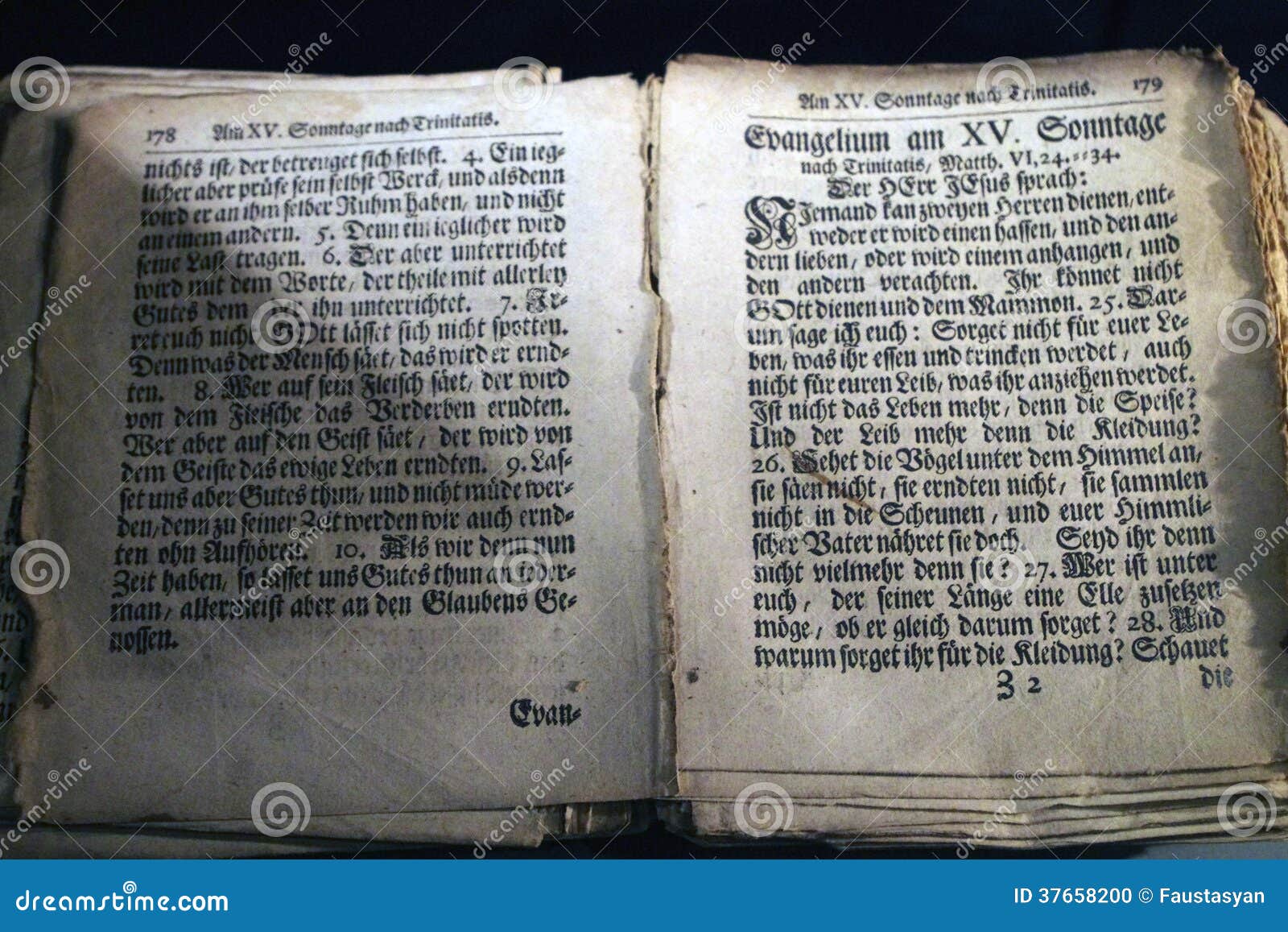 Textos antigos foto de stock. Imagem de aberto, pena - 37658200