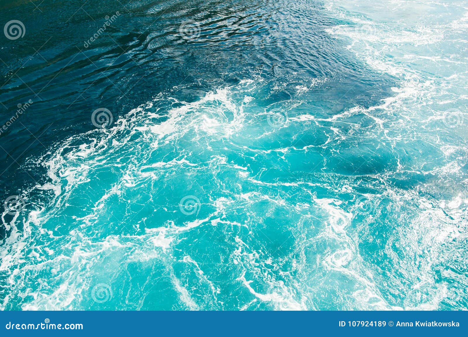 Textura azul del mar imagen de archivo. Imagen de claro - 107924189