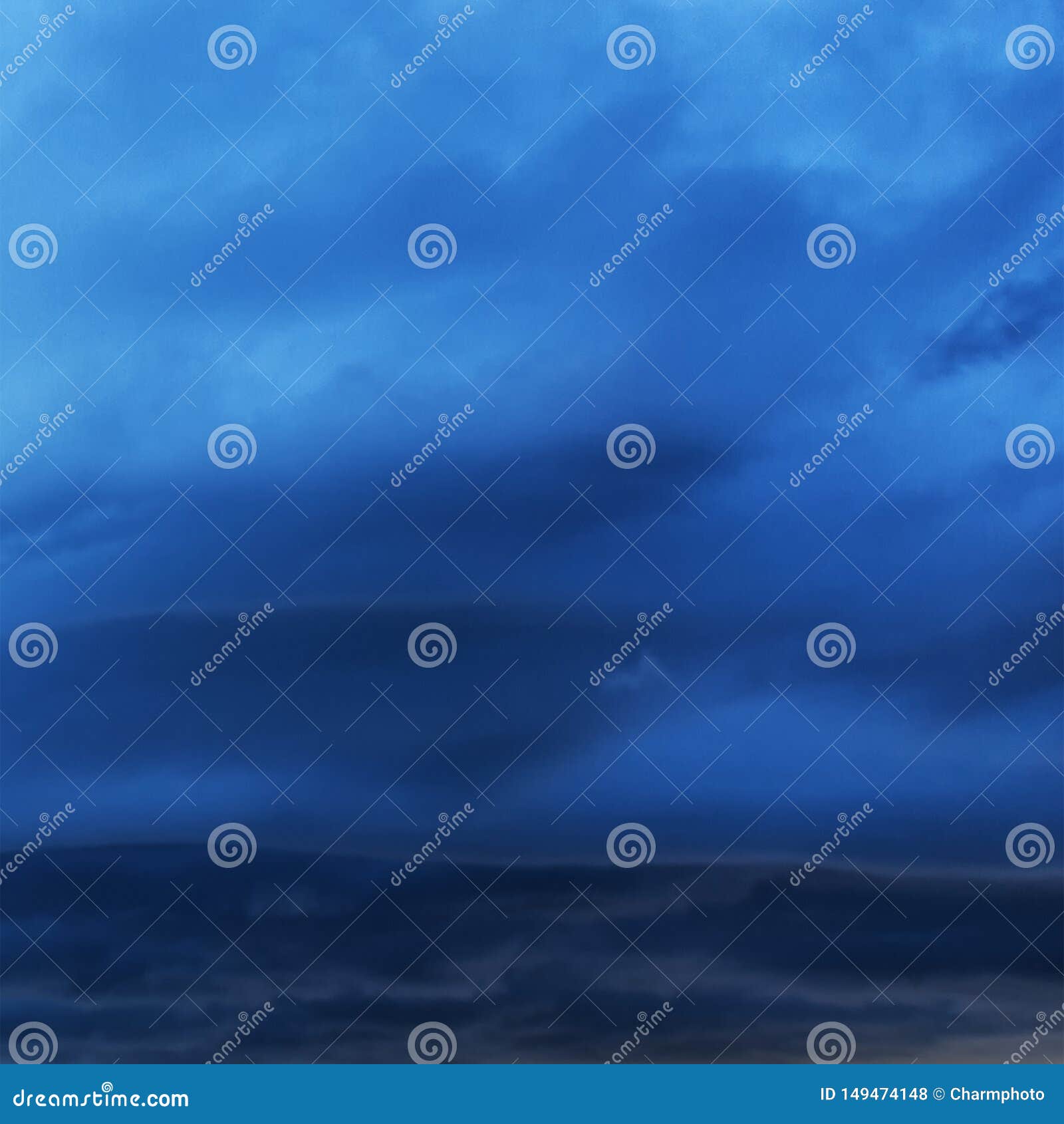 Textura, a Background with a Stormy Sky Ideal for Weather Information ...