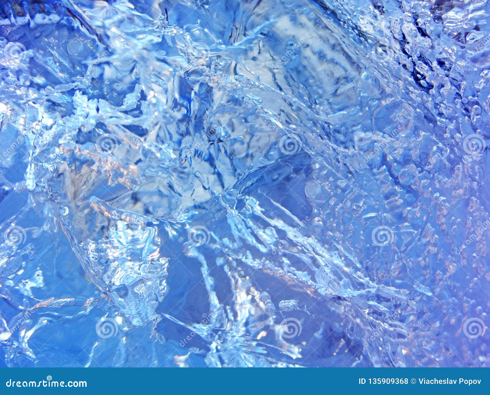 Textura colorida do gelo foto de stock. Imagem de congelar - 135909368