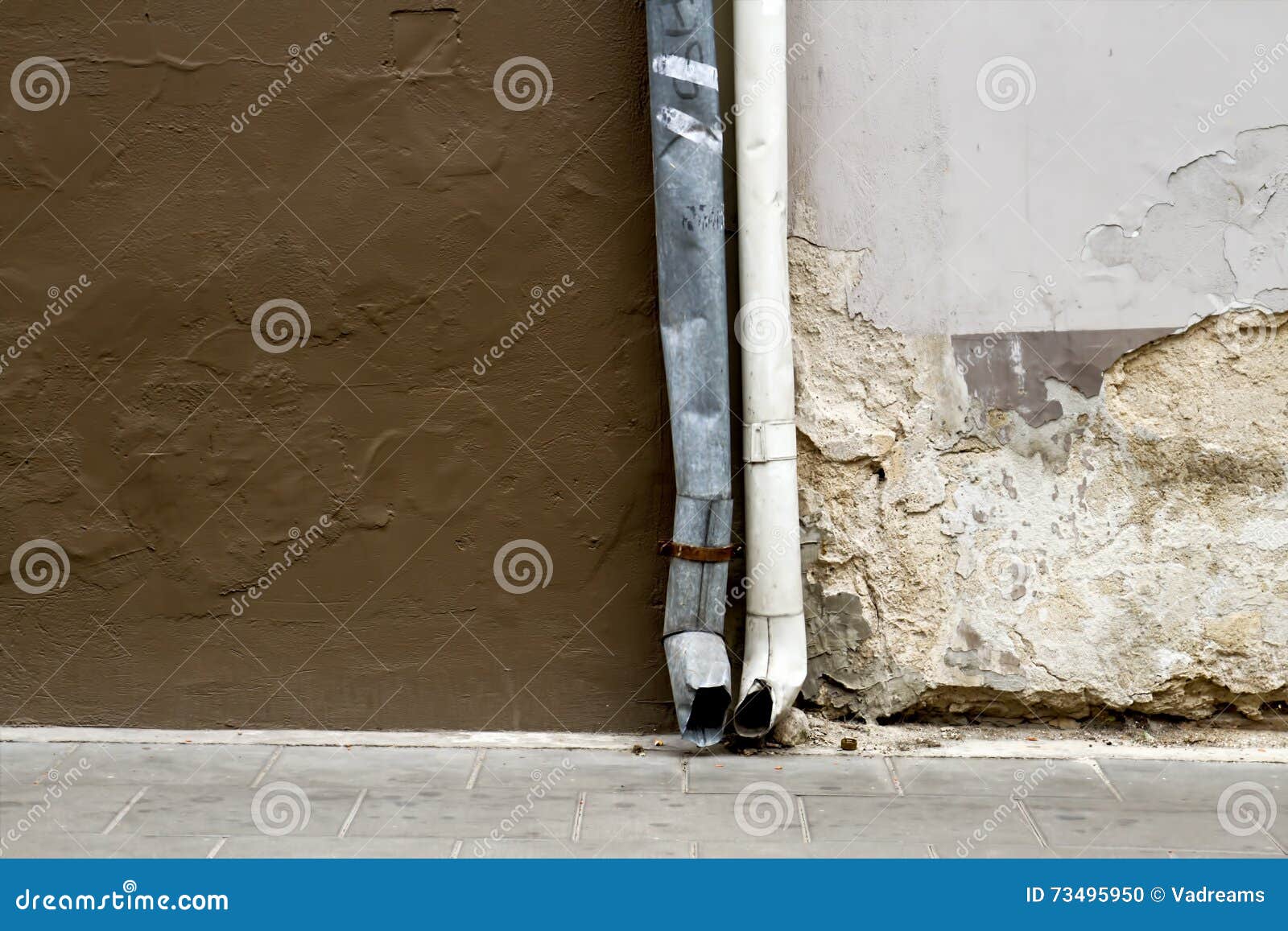 Textura Danificada Velha Do Fundo Das Calhas Da Parede E Da Chuva Foto ...