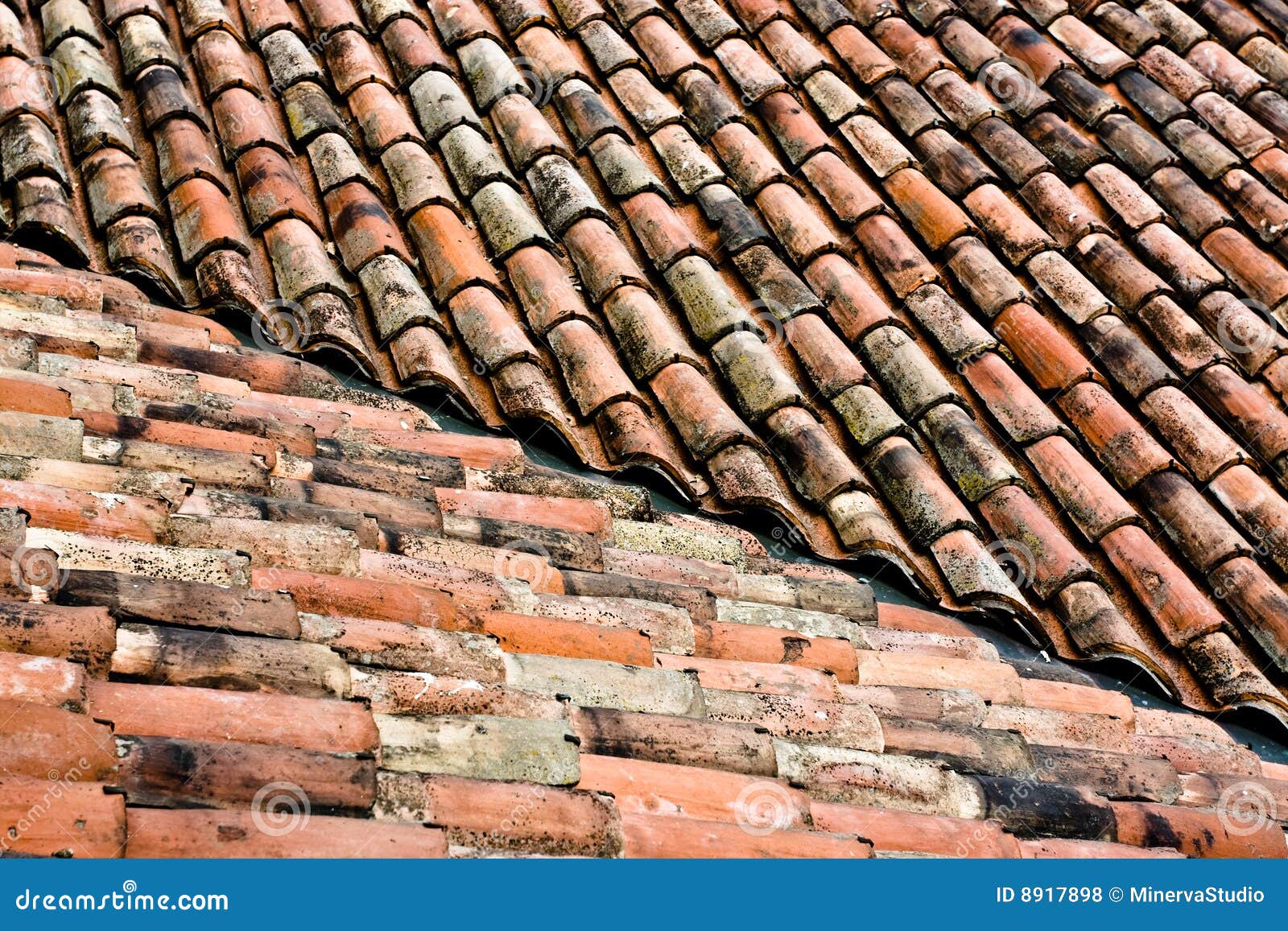 Textura Das Telhas De Telhado Foto de Stock - Imagem de exterior ...