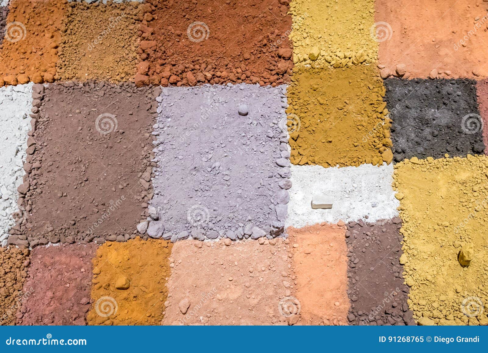 Textura De Cores Diferentes Da Argila Seca Com Pedras Imagem de Stock ...