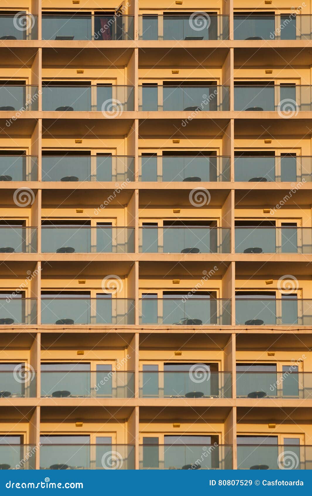 Textura De Los Balcones De Un Edificio Imagen de archivo - Imagen de ...