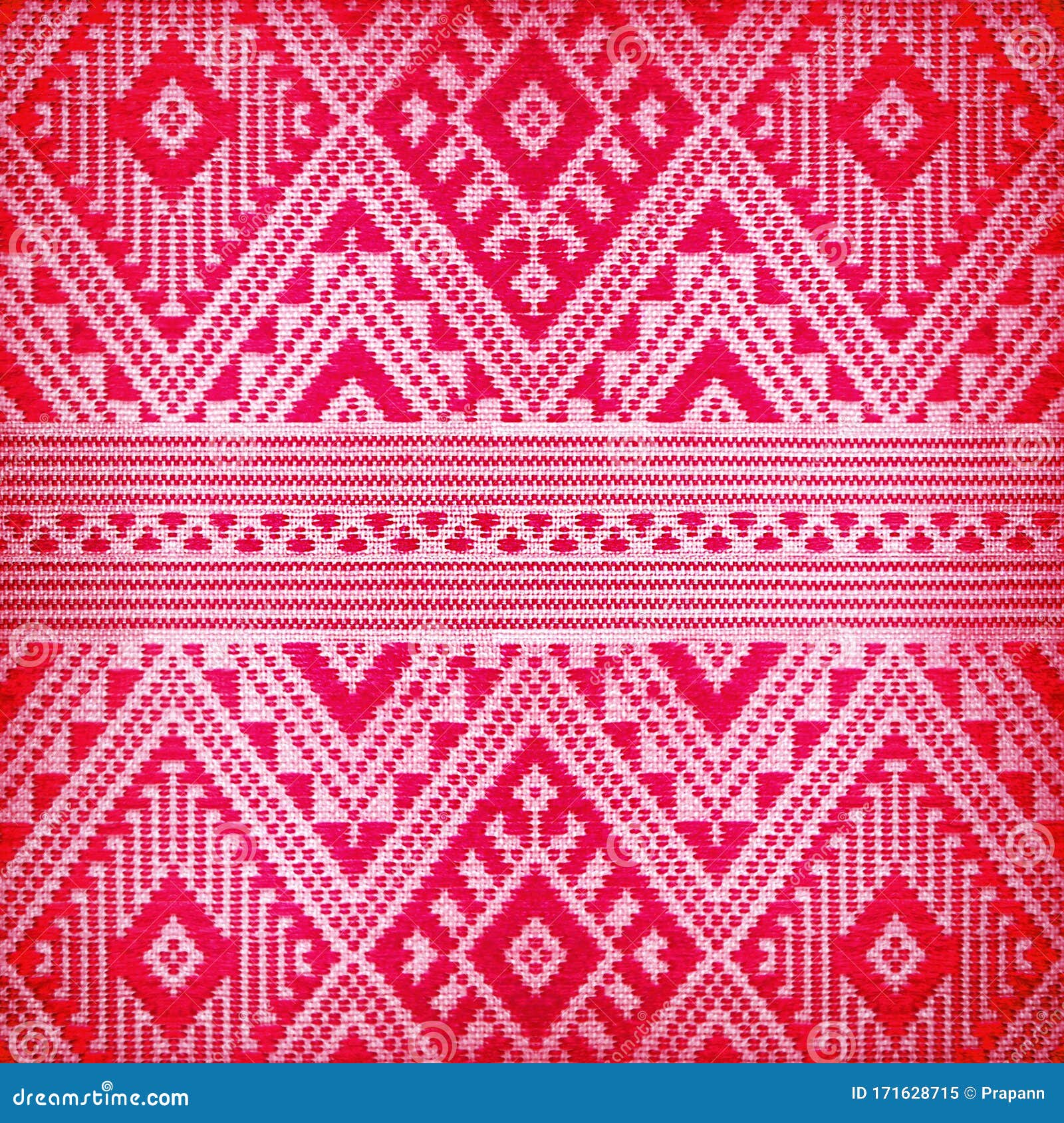 Texture Background of Seamless Fabric Damask Red Wallpaper Stock Image ...