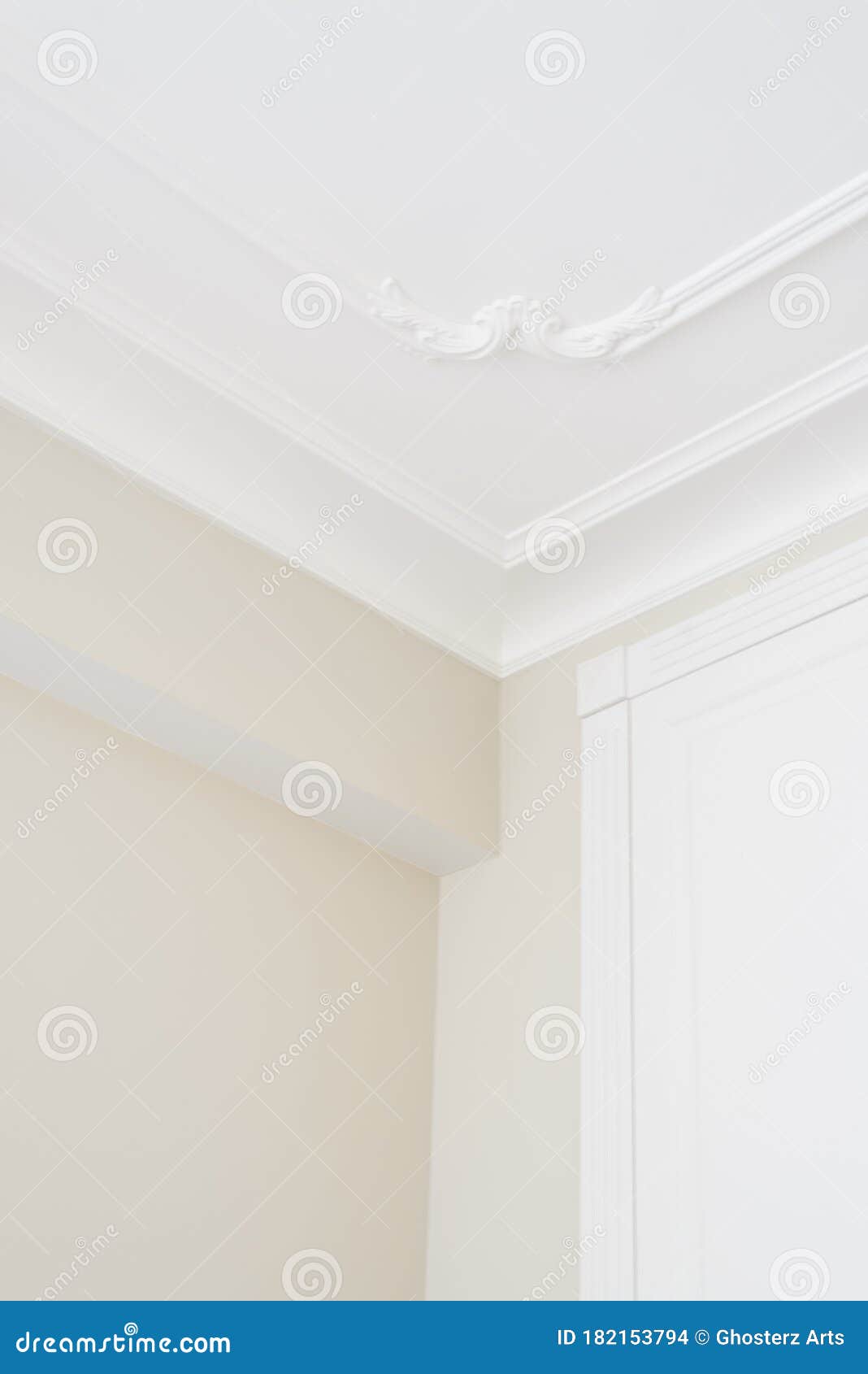 The Texture of the Corner of the Ceiling Stock Photo - Image of wall ...