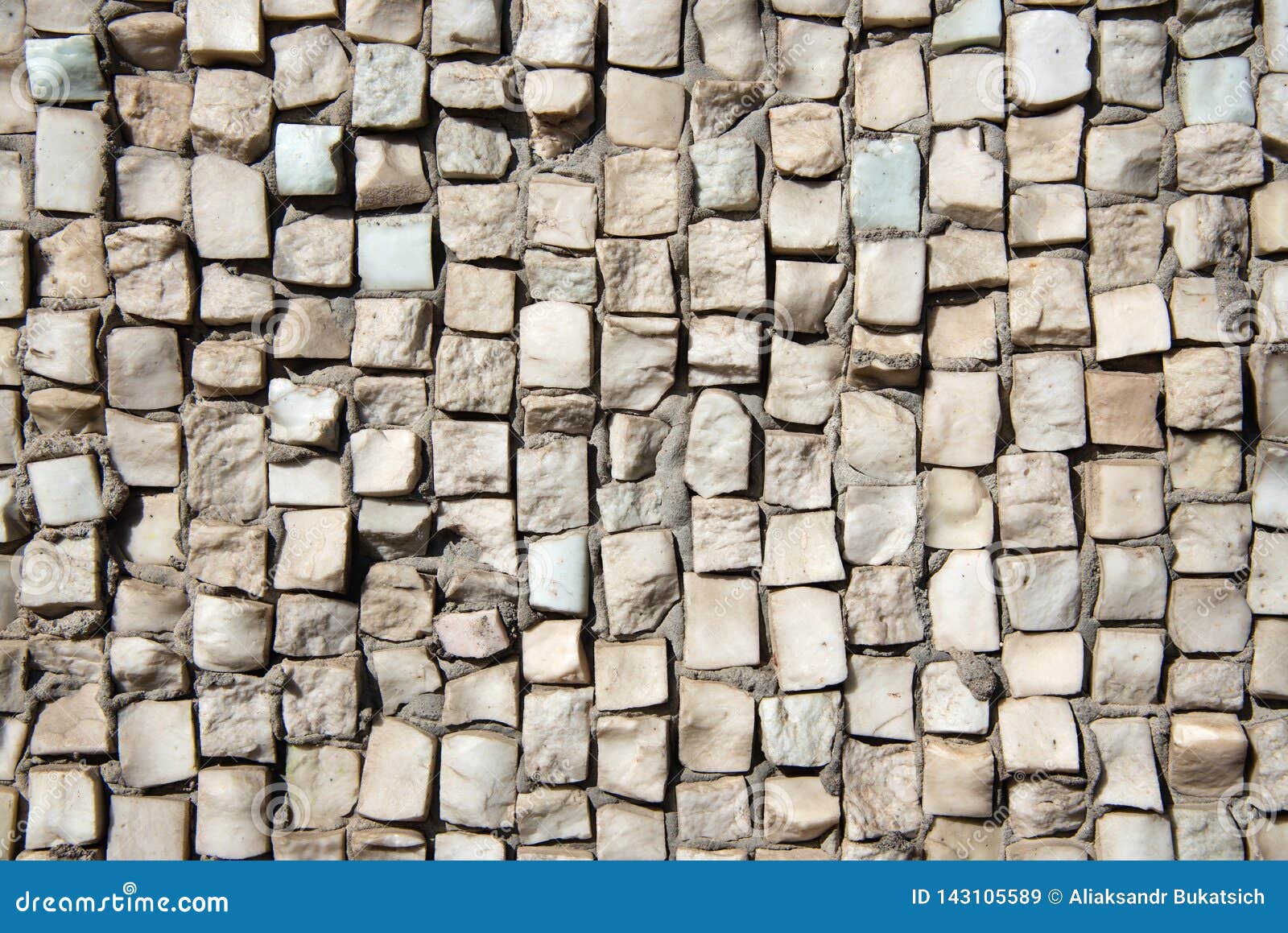 Texture De Mosa?que En Pierre Color?e Sur Le Mur Image stock - Image of ...