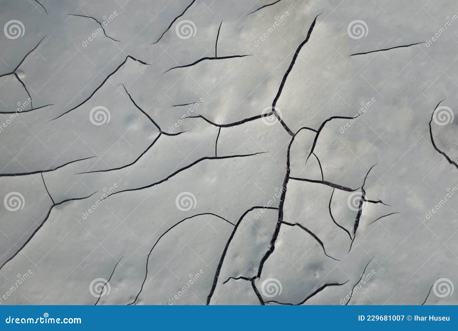 Texture Dried Puddle and Cracked Dry Ground Stock Image - Image of ...