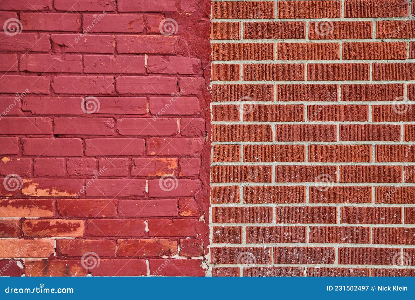 Texture Murale De Brique Rouge Divisée Verticalement Par Deux Types De ...