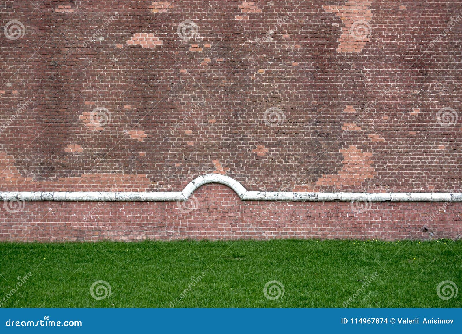 Texture, Brick Wall and Green Grass Stock Photo - Image of backdrop ...