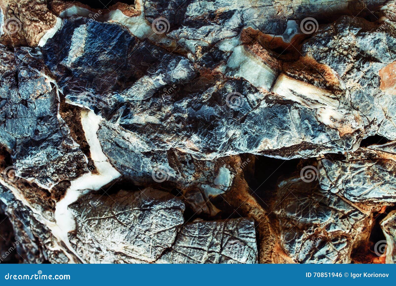 The Texture of the Rock Breaking Stock Photo - Image of effect, rocky ...