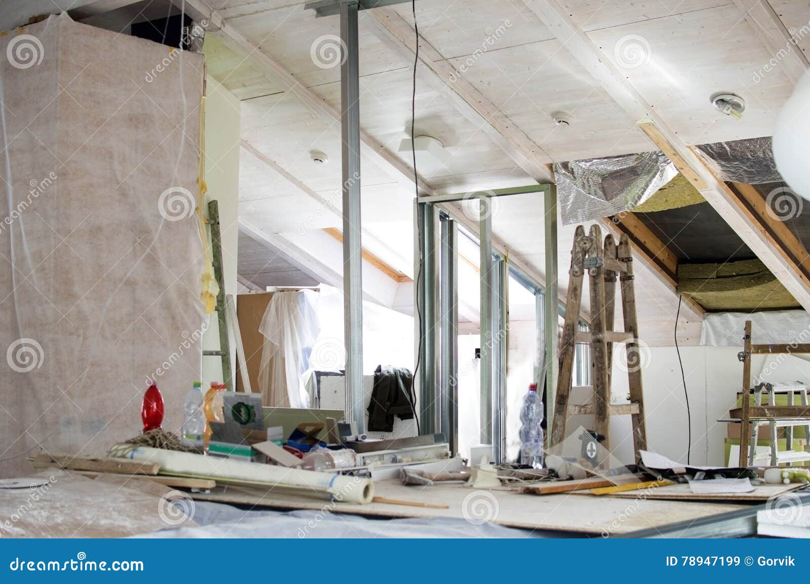 Disassembly Of The Room By A Master For Dismantling, Opening The Wooden ...
