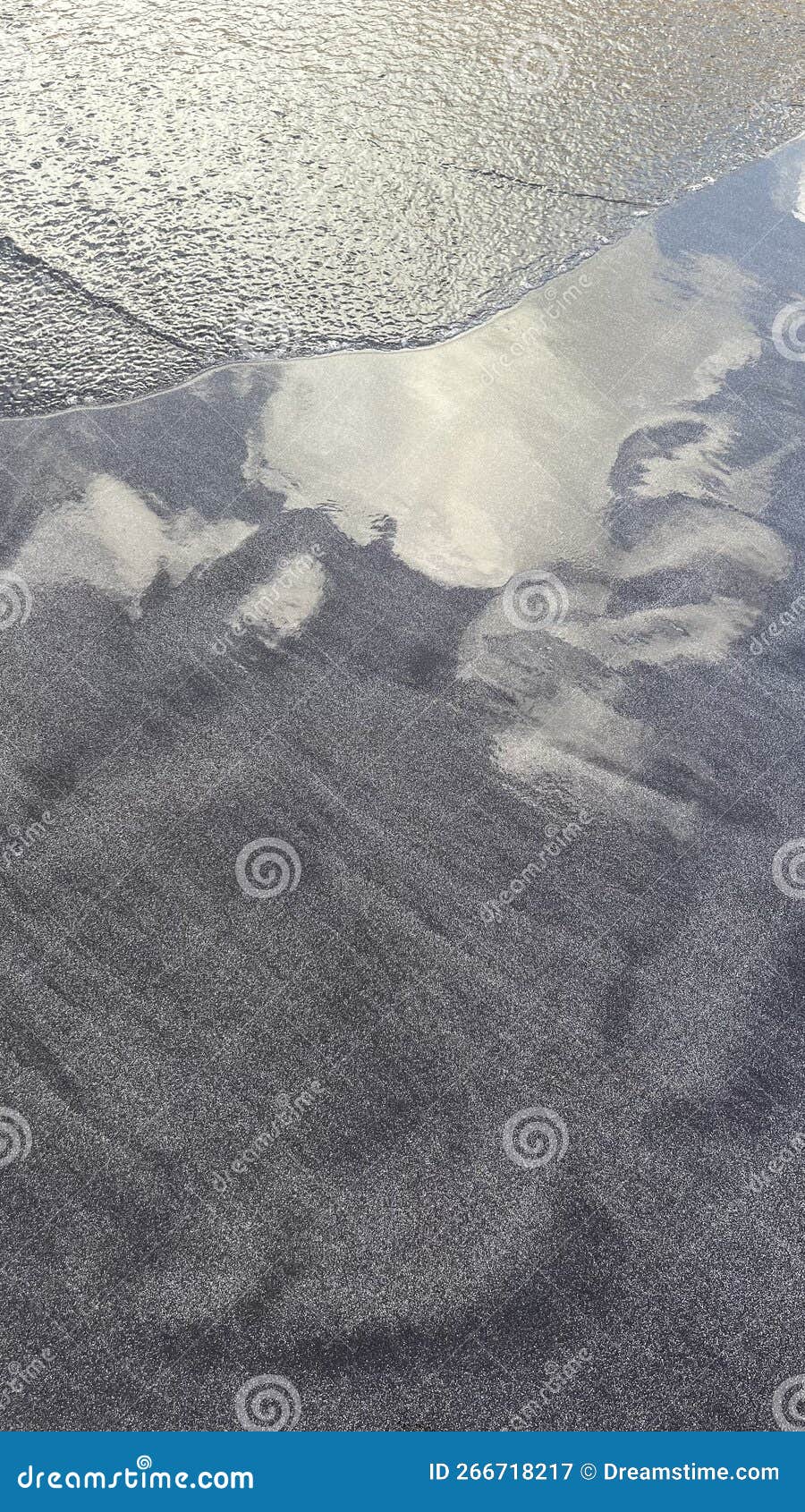 The Texture of Wet Sand Beach Ocean Reflection of the Sky Stock Image ...