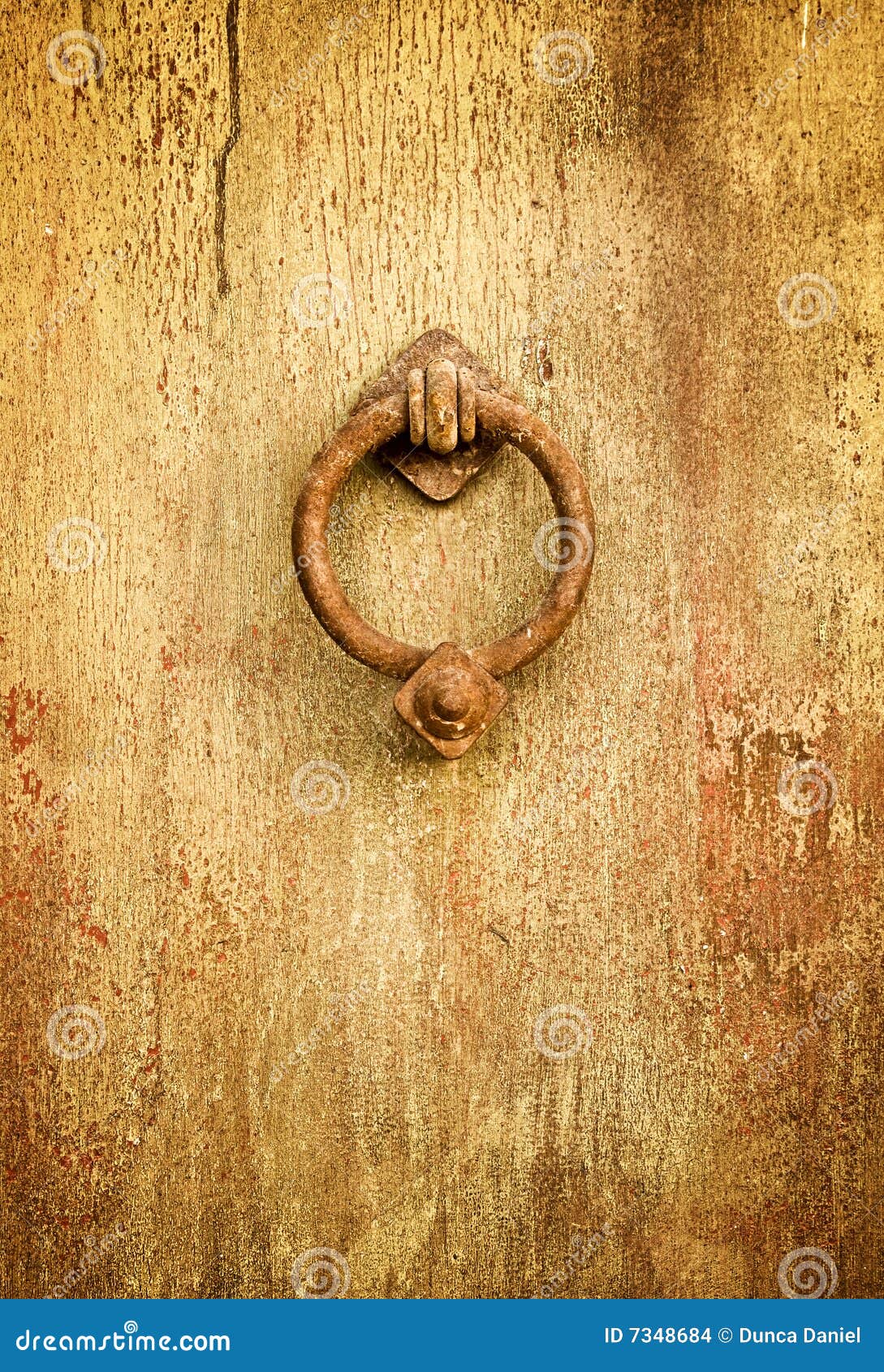 Textured Metallic Grunge Background - Door Knocker Stock Photo - Image ...