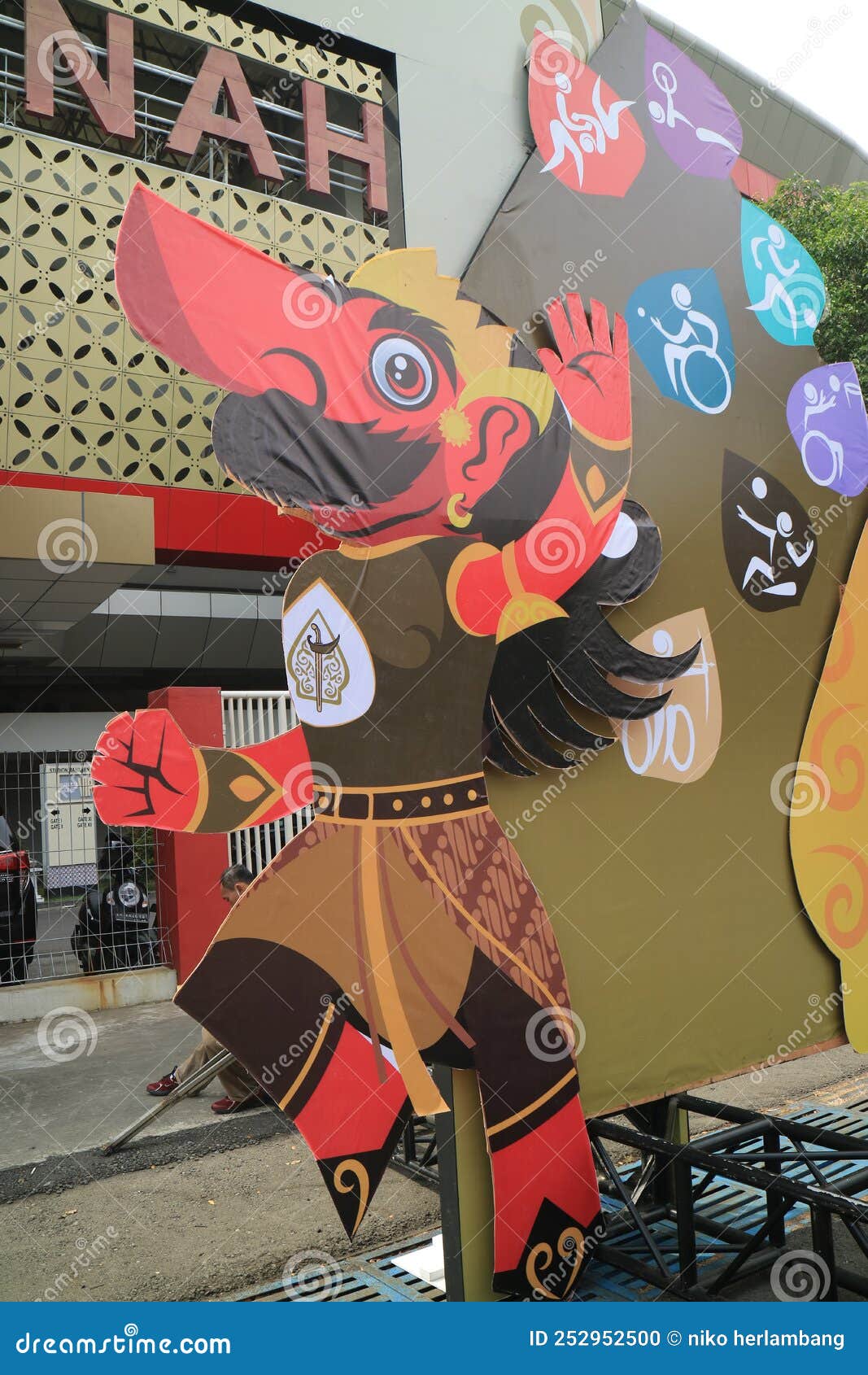 The 11th ASEAN Paragames Mascot in Indonesia Editorial Image - Image of ...