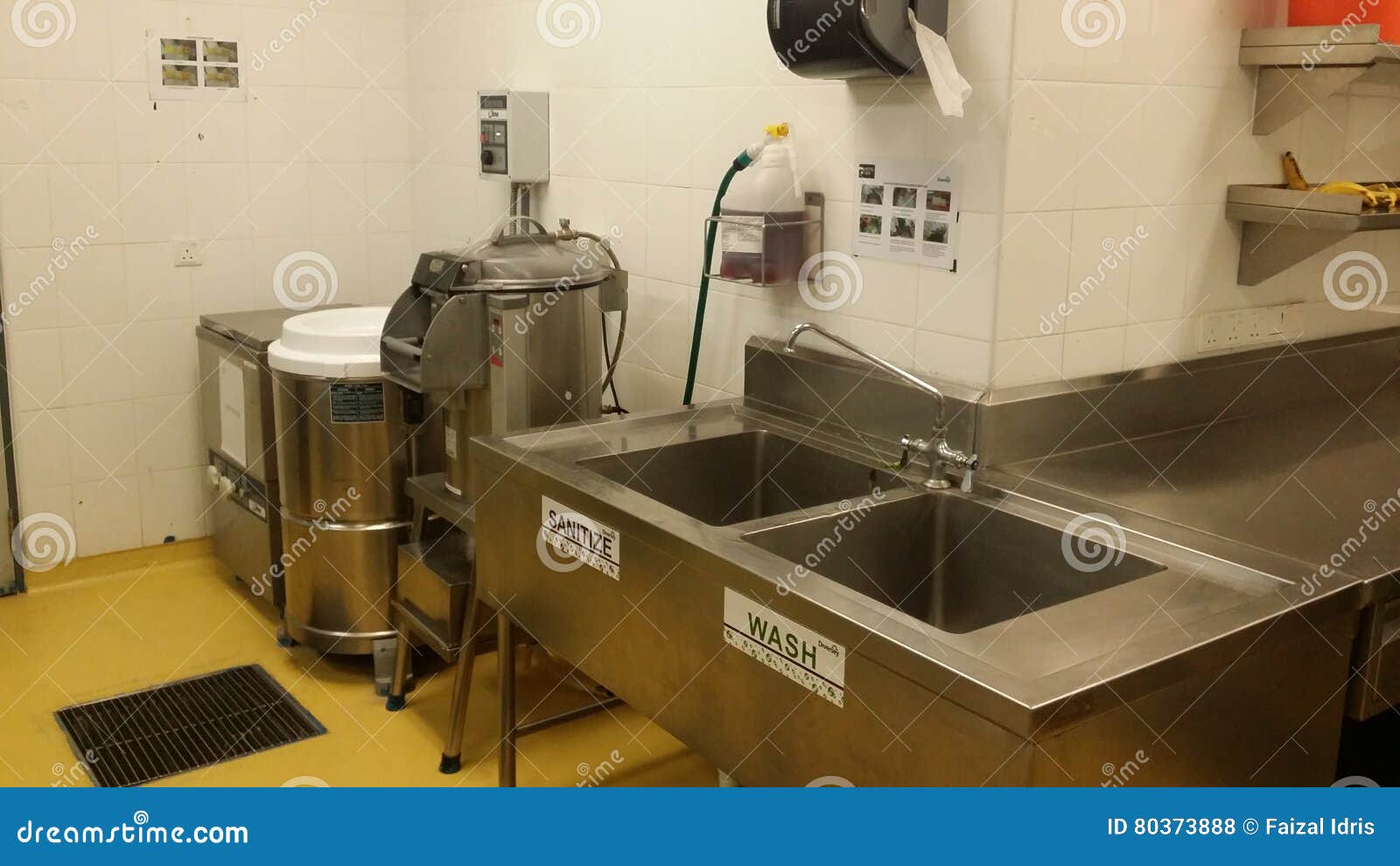 11th Nov 2016, Kuala Lumpur.the Modern Hotel Kitchen Equipment ...