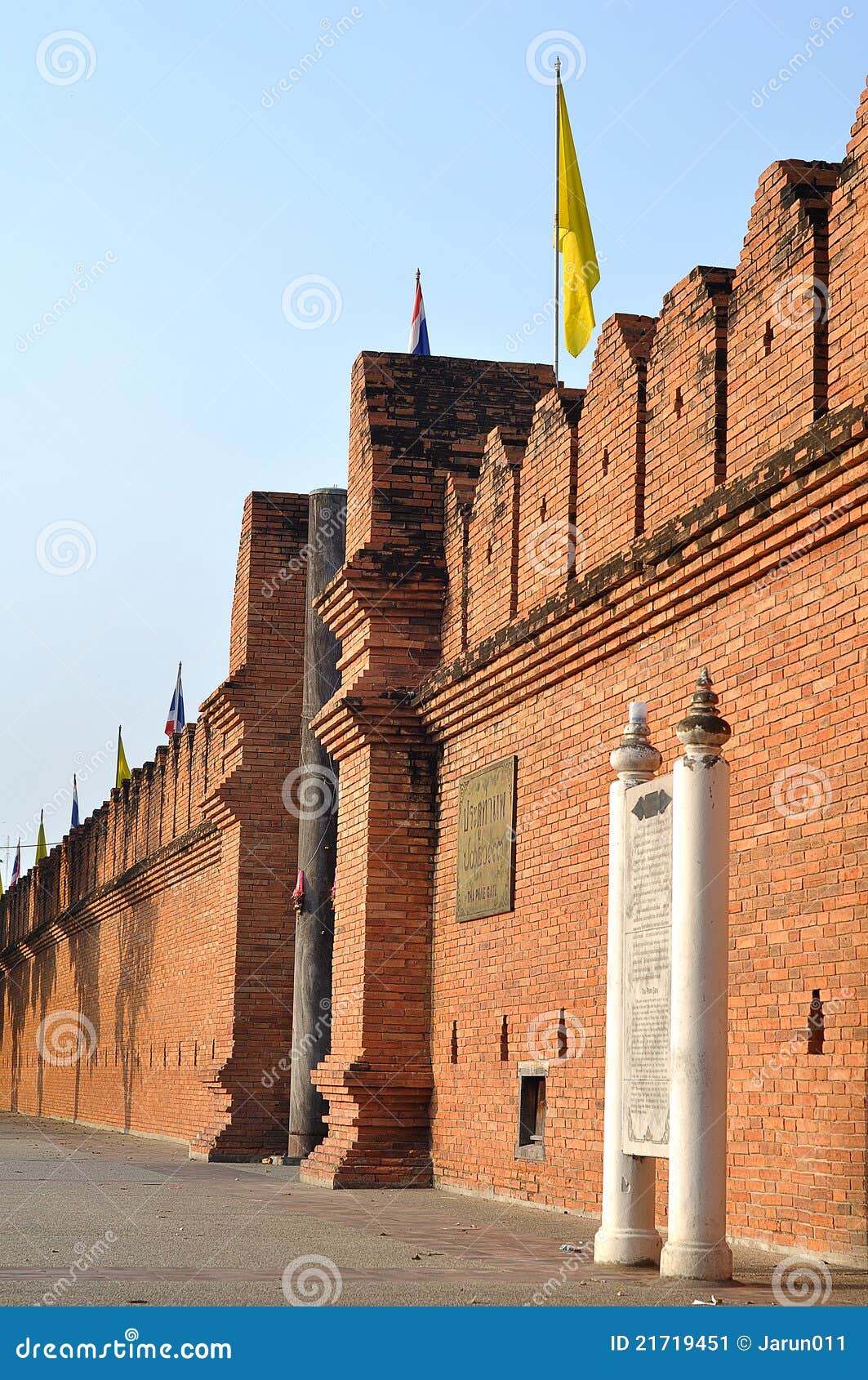 Tha phae gate stock image. Image of wall, door, gateway - 21719451