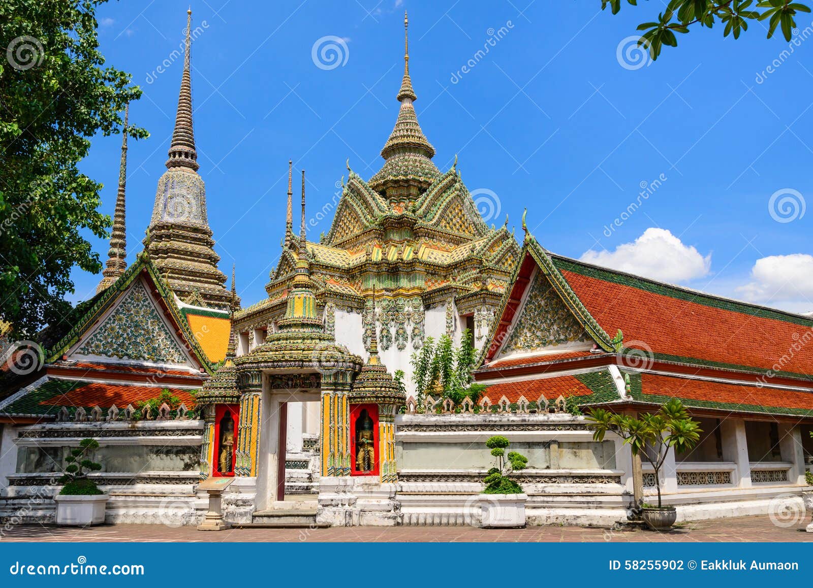 Thai Architecture in Wat Pho at Bangkok, Thailand Stock Photo - Image of bangkok, thailand: 58255902